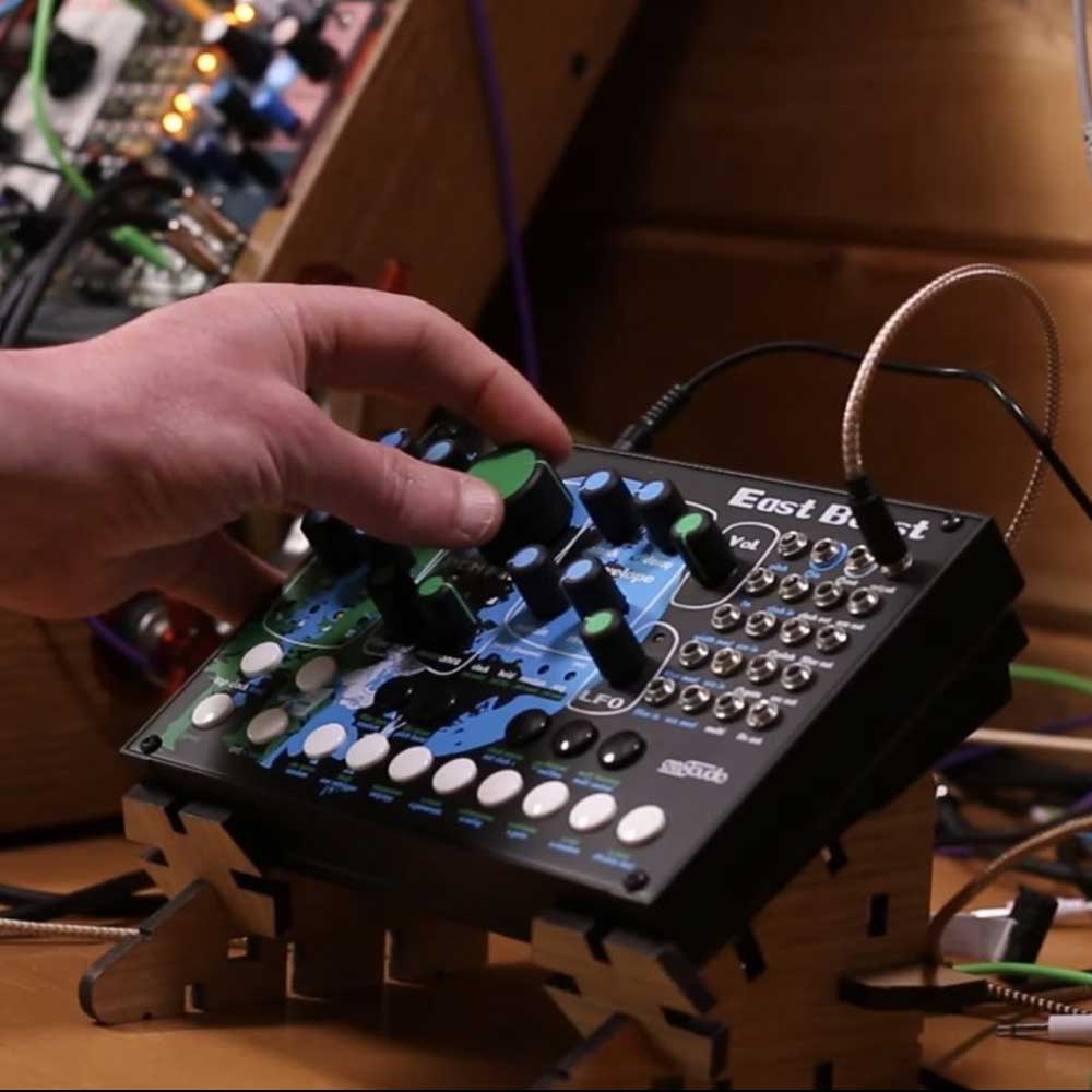Découvrez notre retrospective des sorties synthés, home studio et DJ de ...